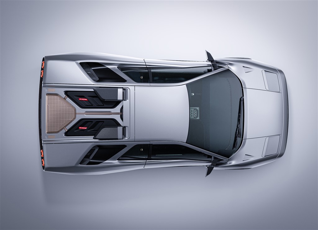 A Milano l'anteprima mondiale del prototipo Eccentrica - MotoriNoLimits ...